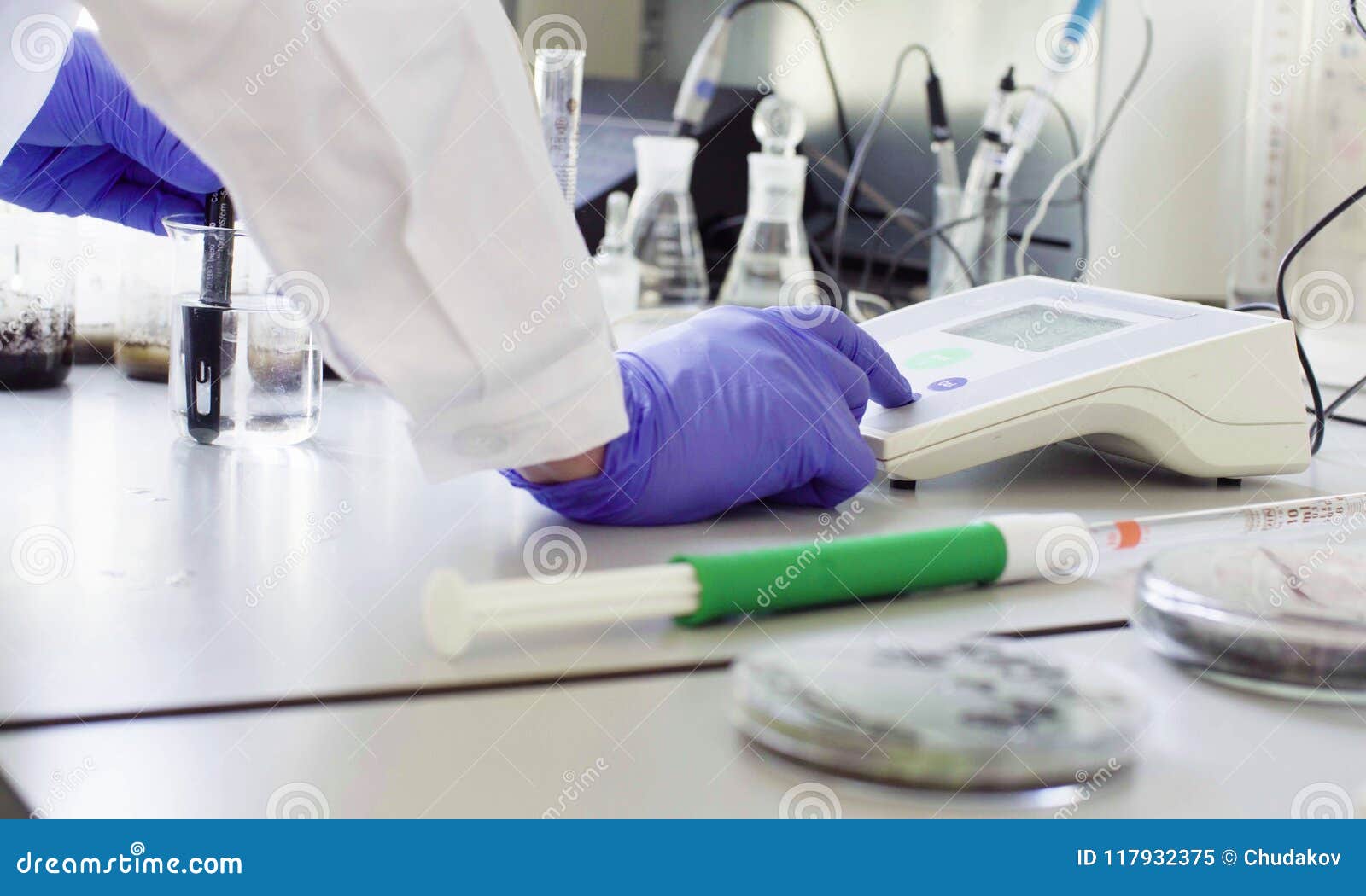 Hands of a Scientist Setting Up an Electronic PH Meter Stock Image ...