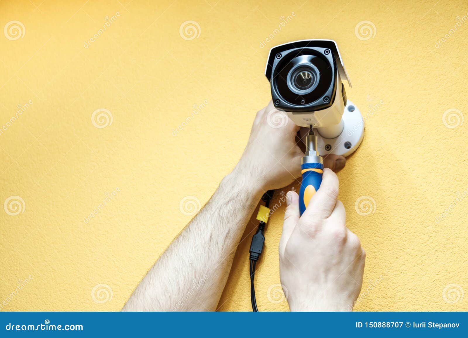Close-up Hands of Technician Adjusting CCTV Camera Stock Image - Image ...