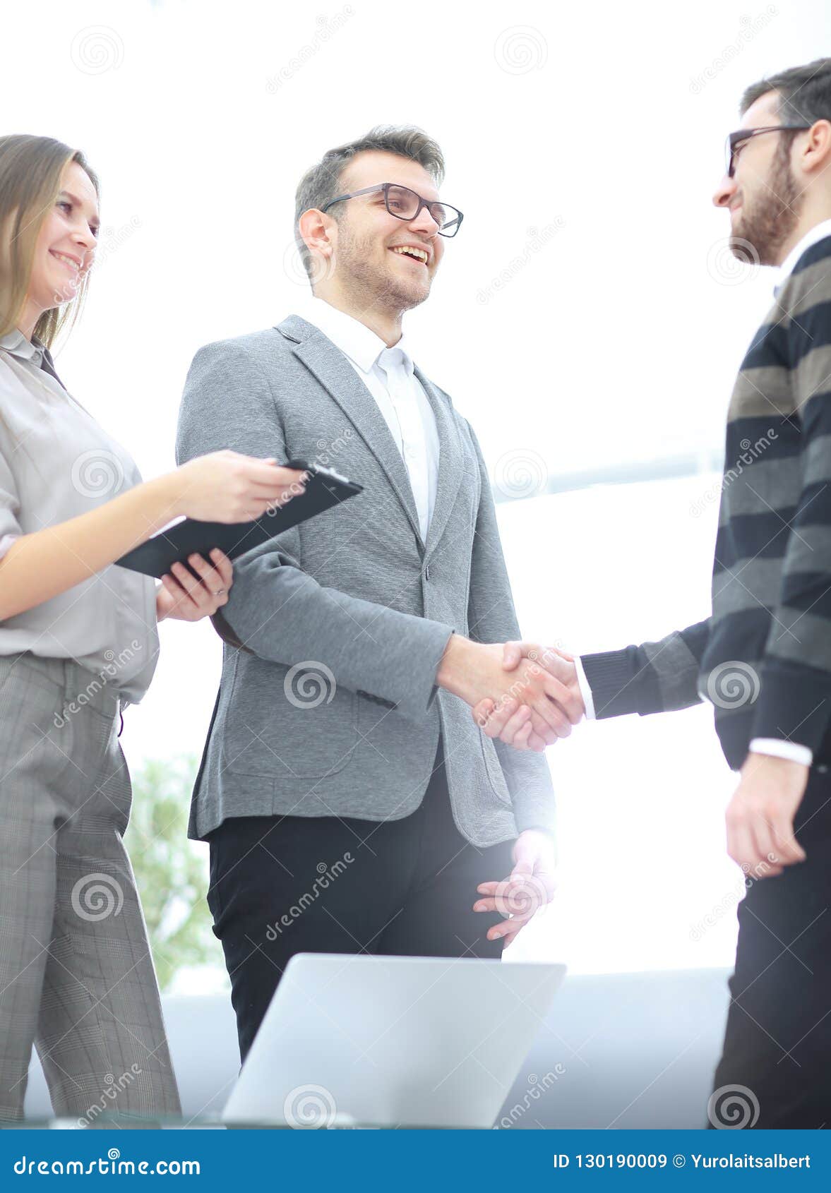 Close Up.handshake Business Partners before a Business Meeting Stock ... Close Up.handshake Business Partners before a Business Meeting Stock ...
