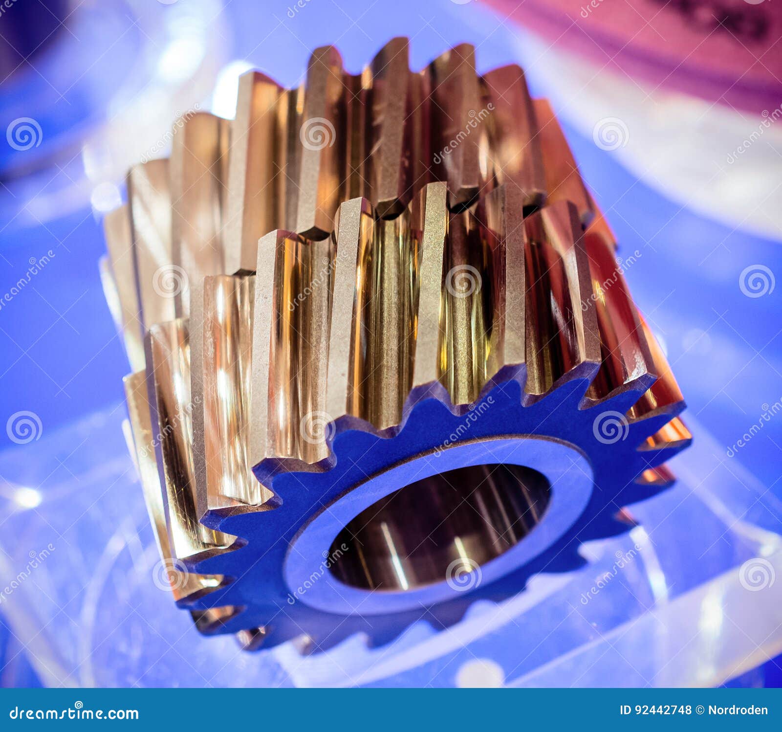 Close-up Helicoidal Das Engrenagens Foto de Stock - Imagem de axial ...