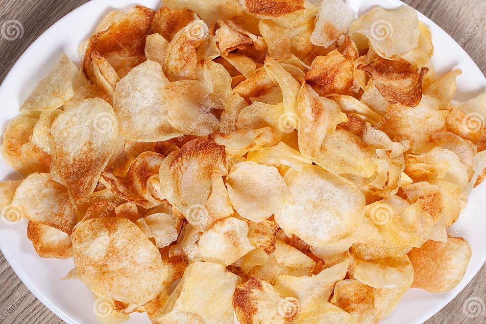 Close Up Home Made Potato Chips Stock Photo - Image of taste, thin ...