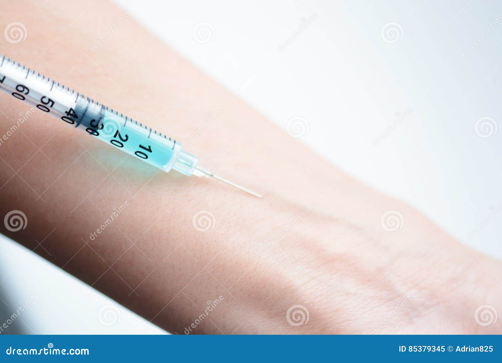 Close-up of a Human Arm Getting an Injection Stock Image - Image of ...