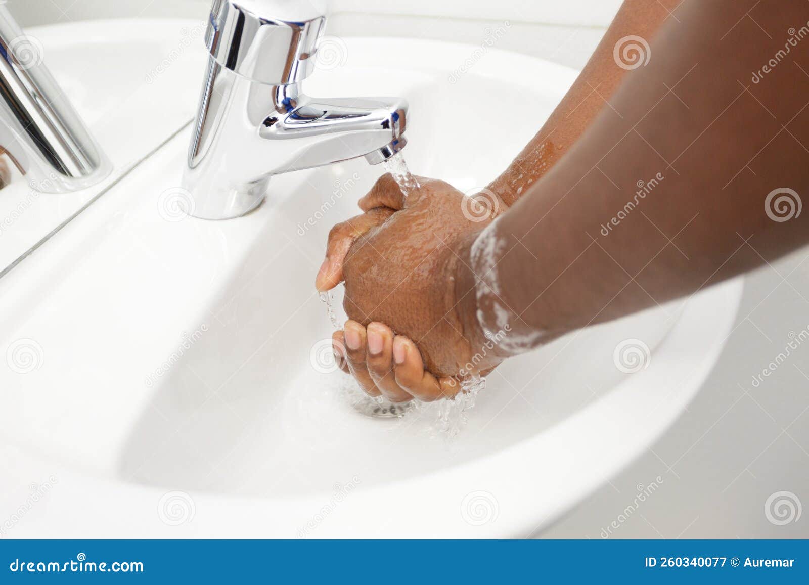 Close-up Human Hands Being Washed Stock Image - Image of aqua, finger ...