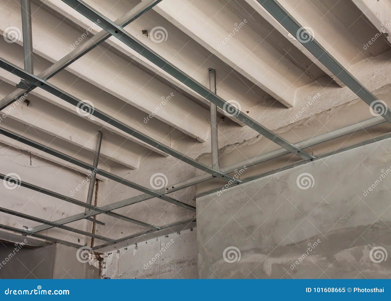 C-line Aluminum Ceiling Structure Work Stock Image - Image of ...