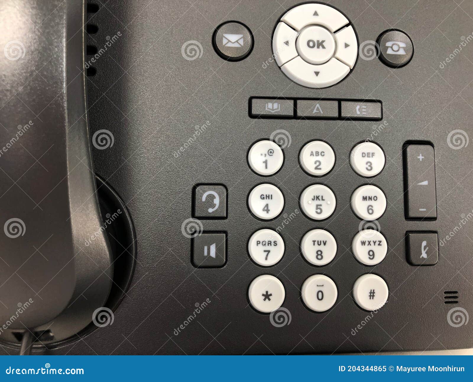 Close Up IP Phone with Numeric Keypad for Calling Out To Customers ...