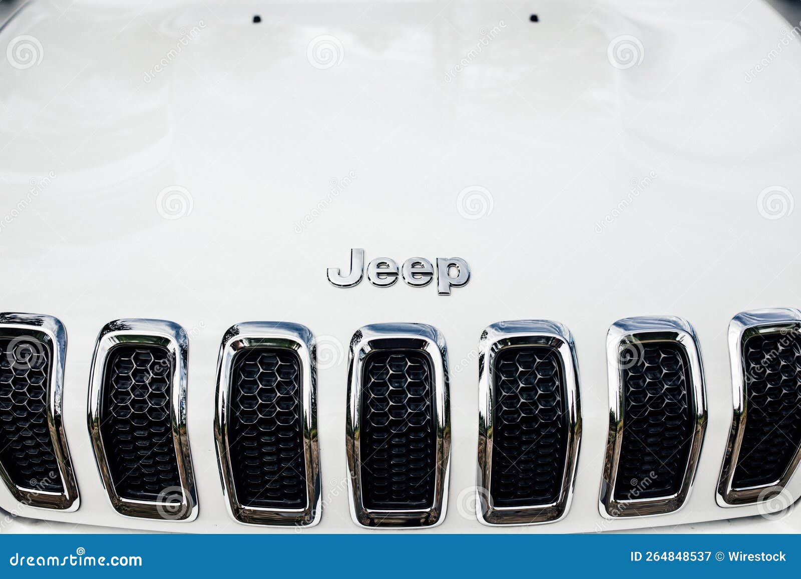 Close Up of Jeep Logo on White Cherokee SUV Editorial Photography ...