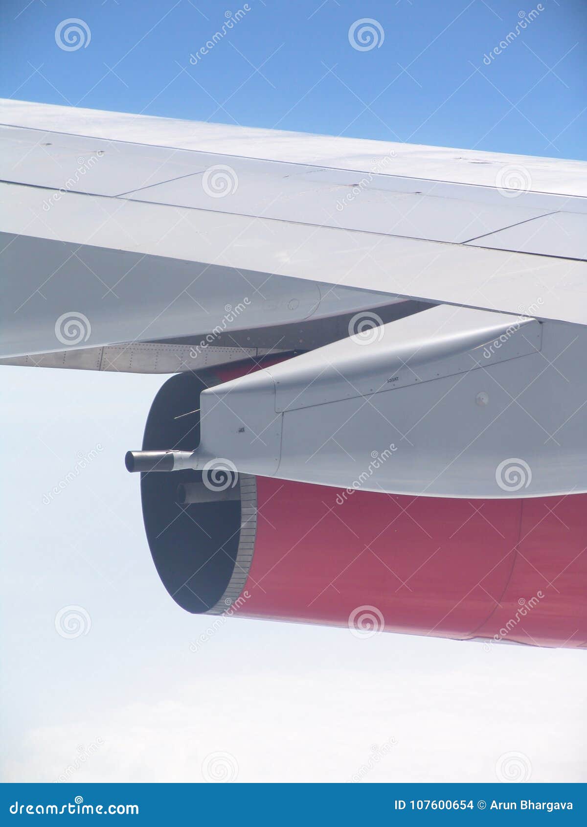 Close Up of Jet Engine Tail Stock Photo - Image of side, wing: 107600654