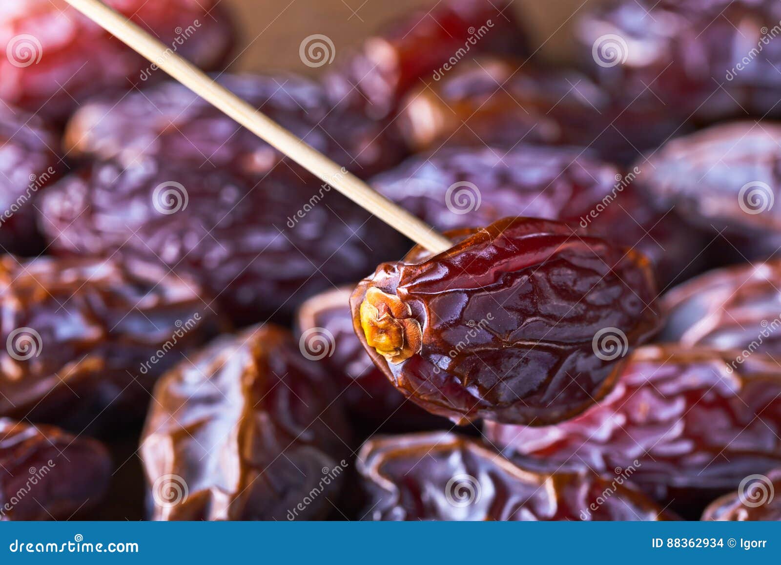 Close-up of Juicy Ripe Dates Stock Photo - Image of fruit, brown: 88362934