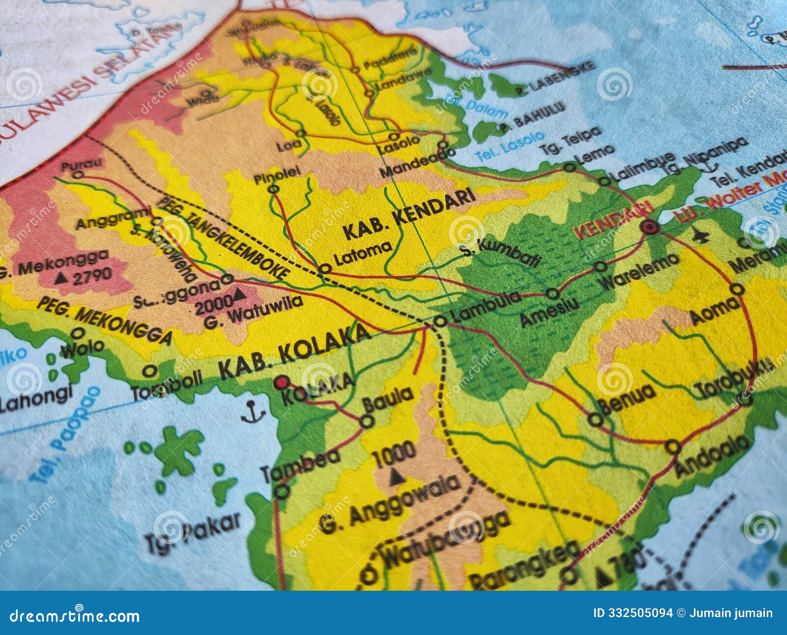 Kendari Regency Map and Major Cities Around it on Physical Map Stock ...