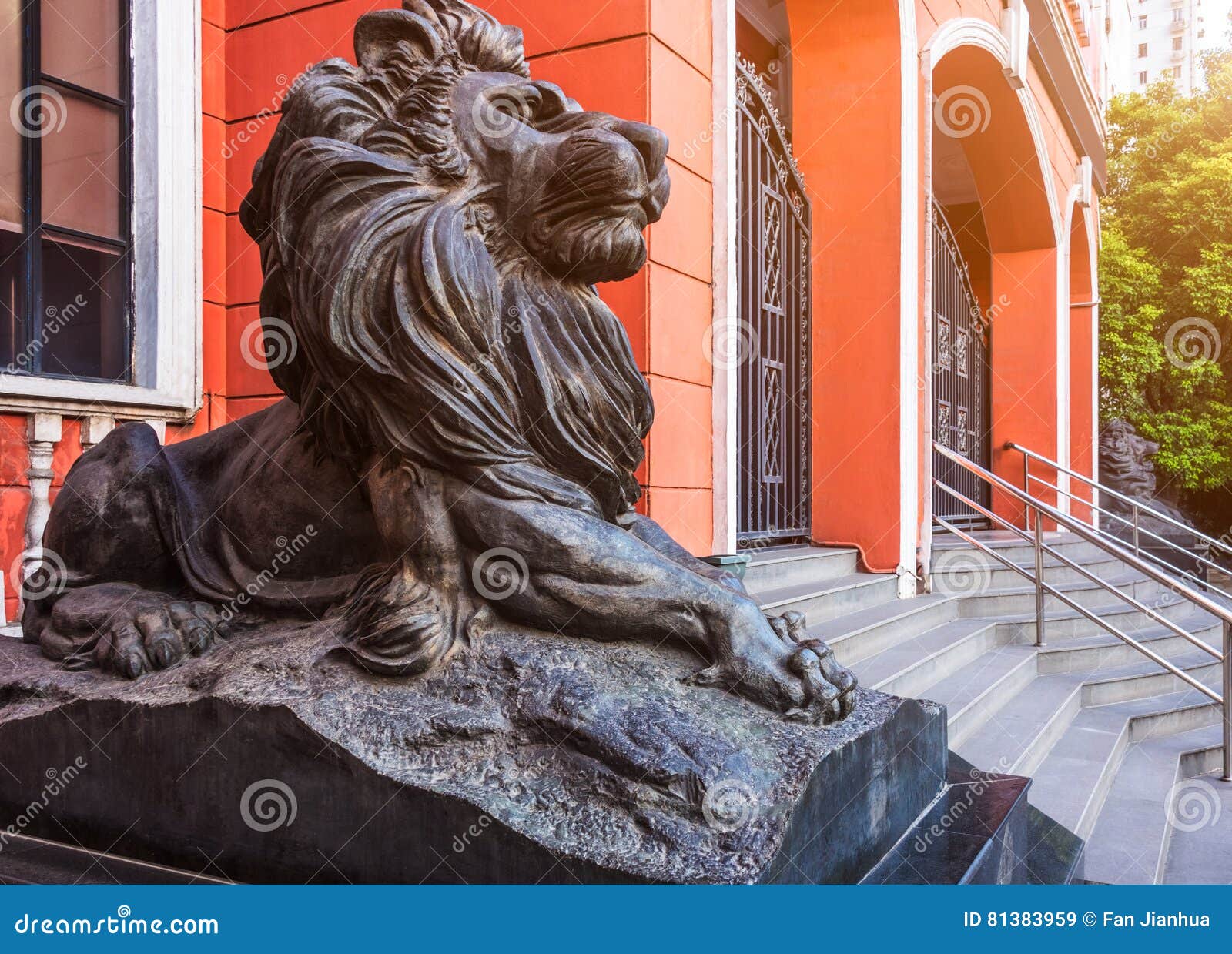 Close-Up of Lion Statue Front of Building Stock Image - Image of design ...