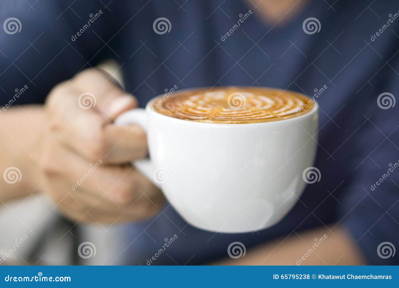 Close-up of Male Hand Holding Coffee Stock Photo - Image of focus ...