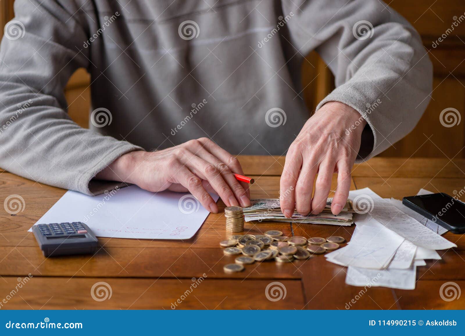Close Up Man with Calculator Counting, Making Notes at Home, Han Stock ...