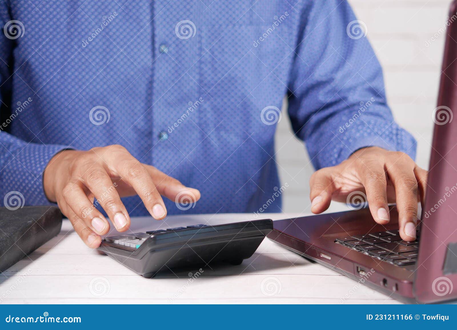 Close Up of Man Hand Using Calculator Stock Photo - Image of check ...