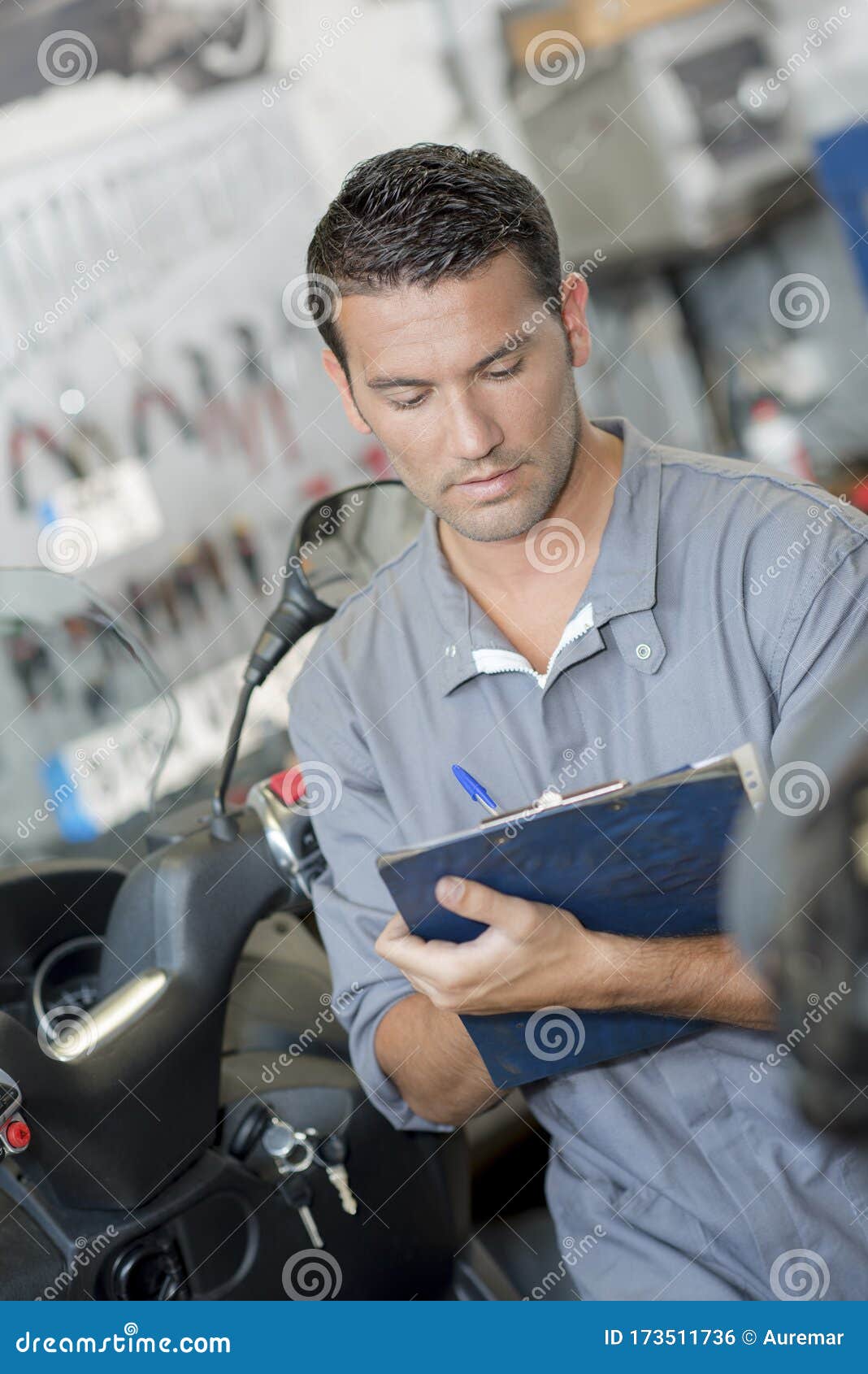 Close Up Mechanic with Scooter Stock Photo - Image of scooter, tools ...