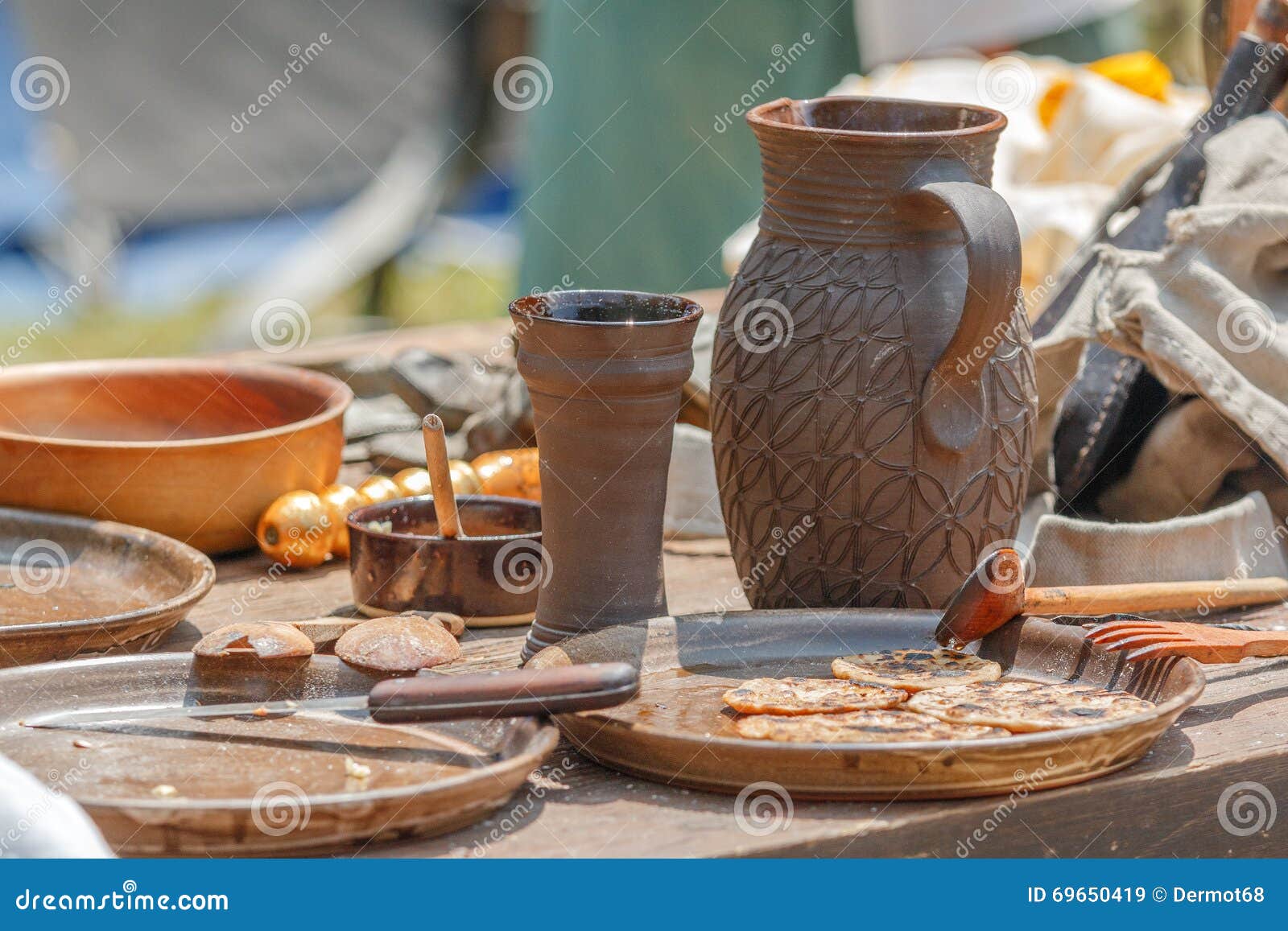 Close-up of Medieval Kitchen Table Stock Image - Image of medieval ...