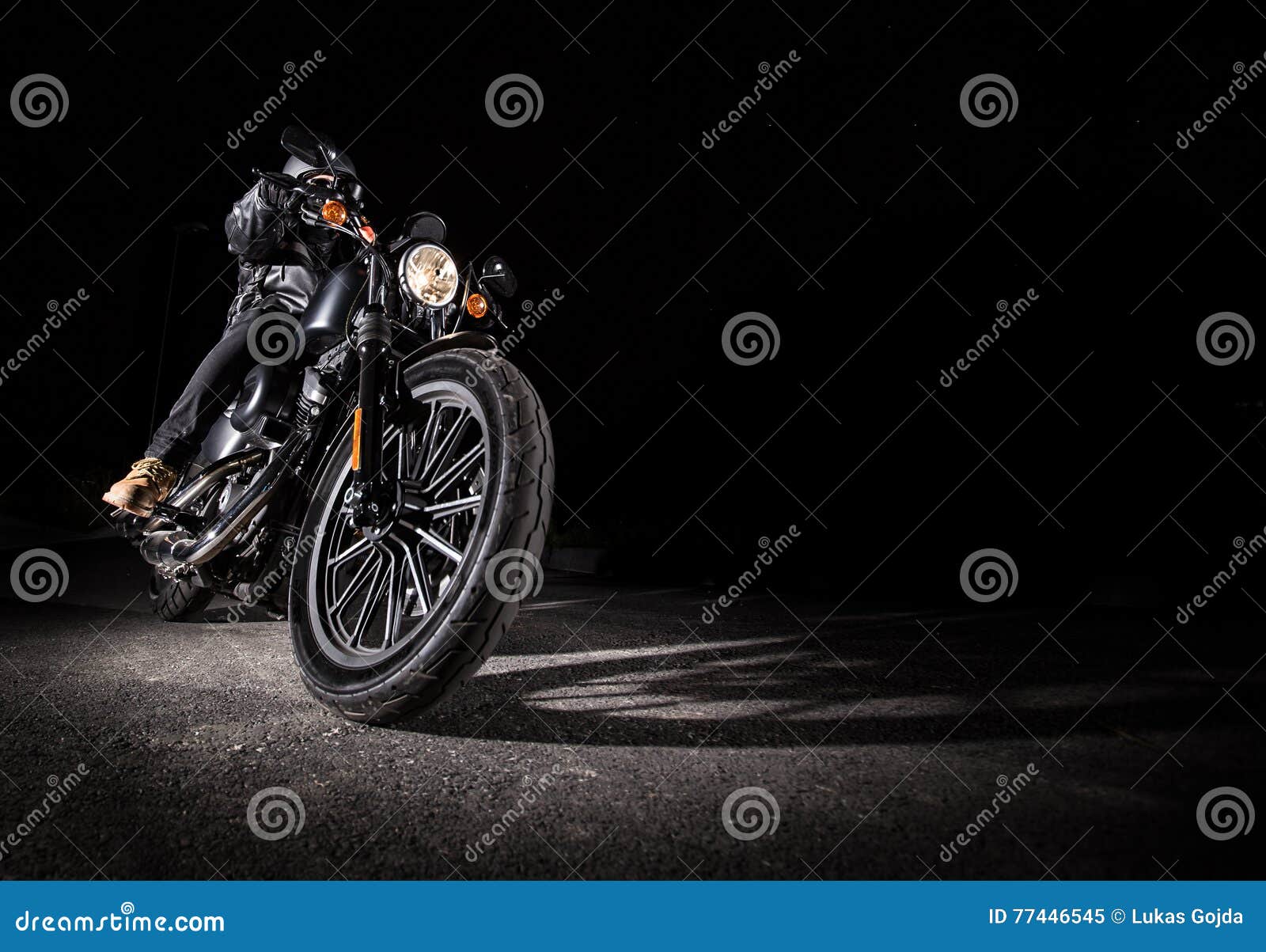 Close up of a motorcycle editorial image. Image of reflection - 77446545