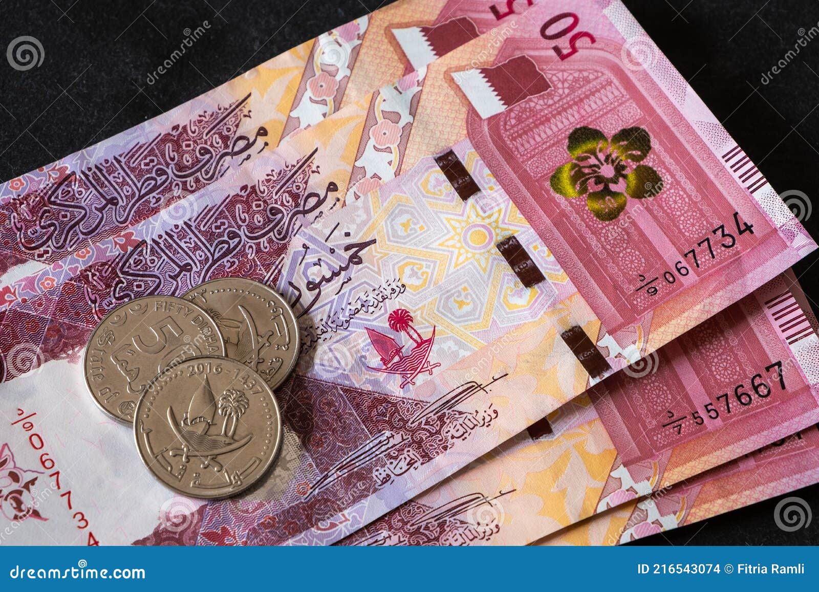 New 10 Qatari Riyal Banknote Royalty-Free Stock Photo | CartoonDealer ...