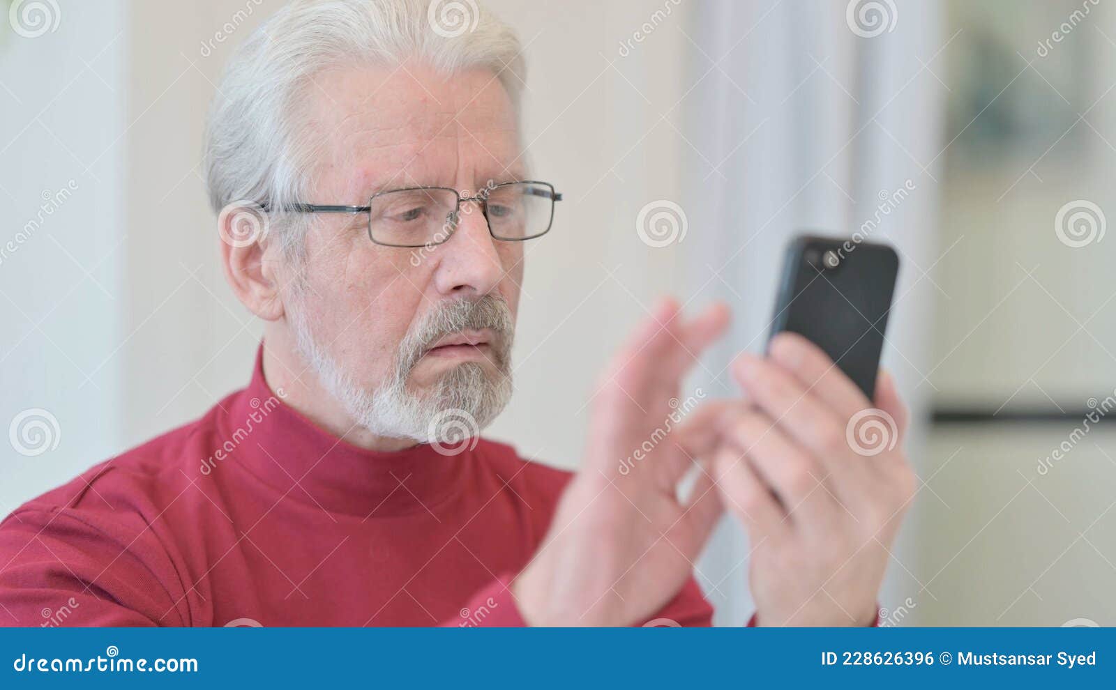 Close Up of Old Man Browsing Internet on Smartphone Stock Photo - Image ...