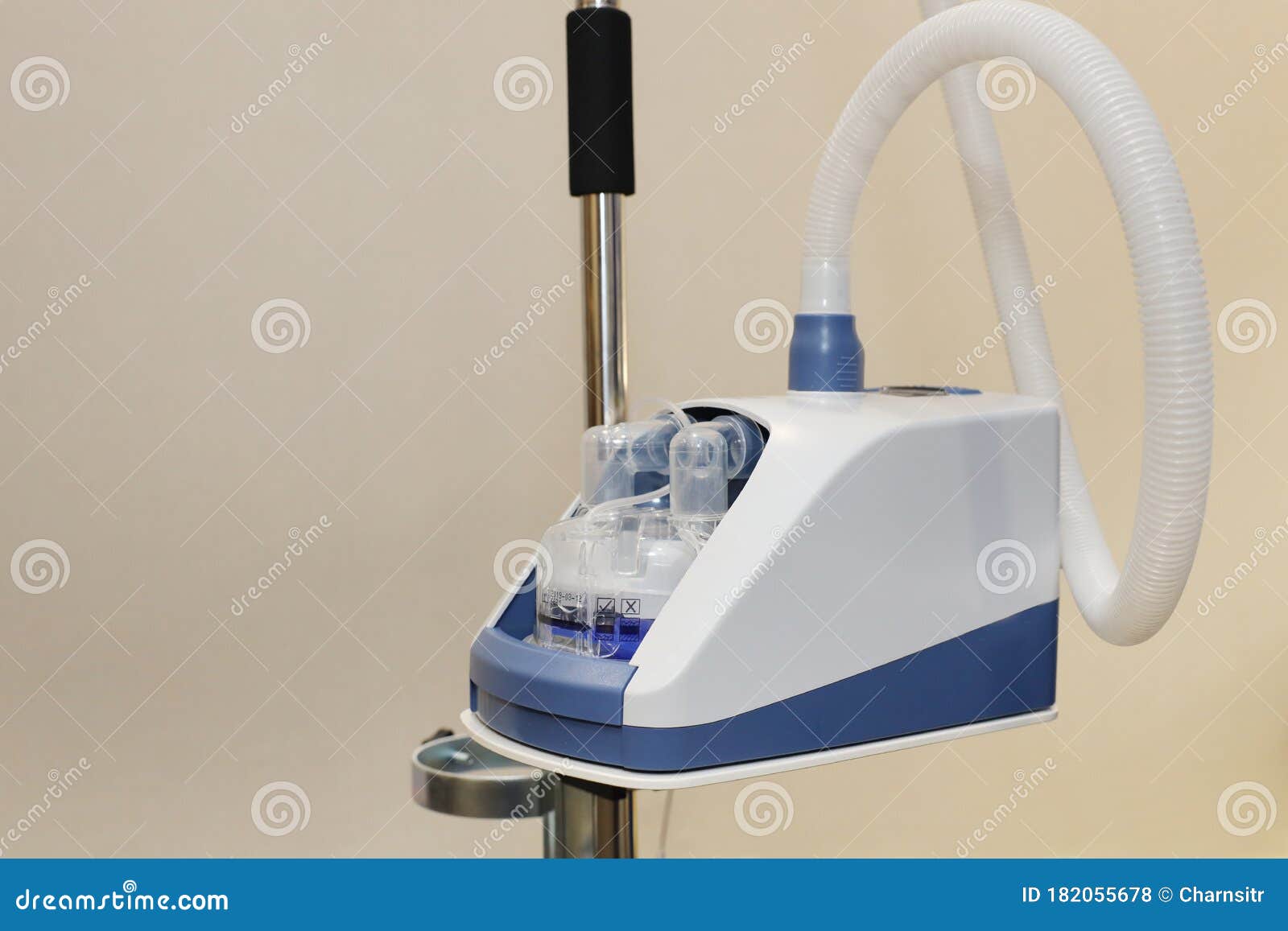 Close-up on Oxygen Concentrator Stock Photo - Image of breaths, device ...