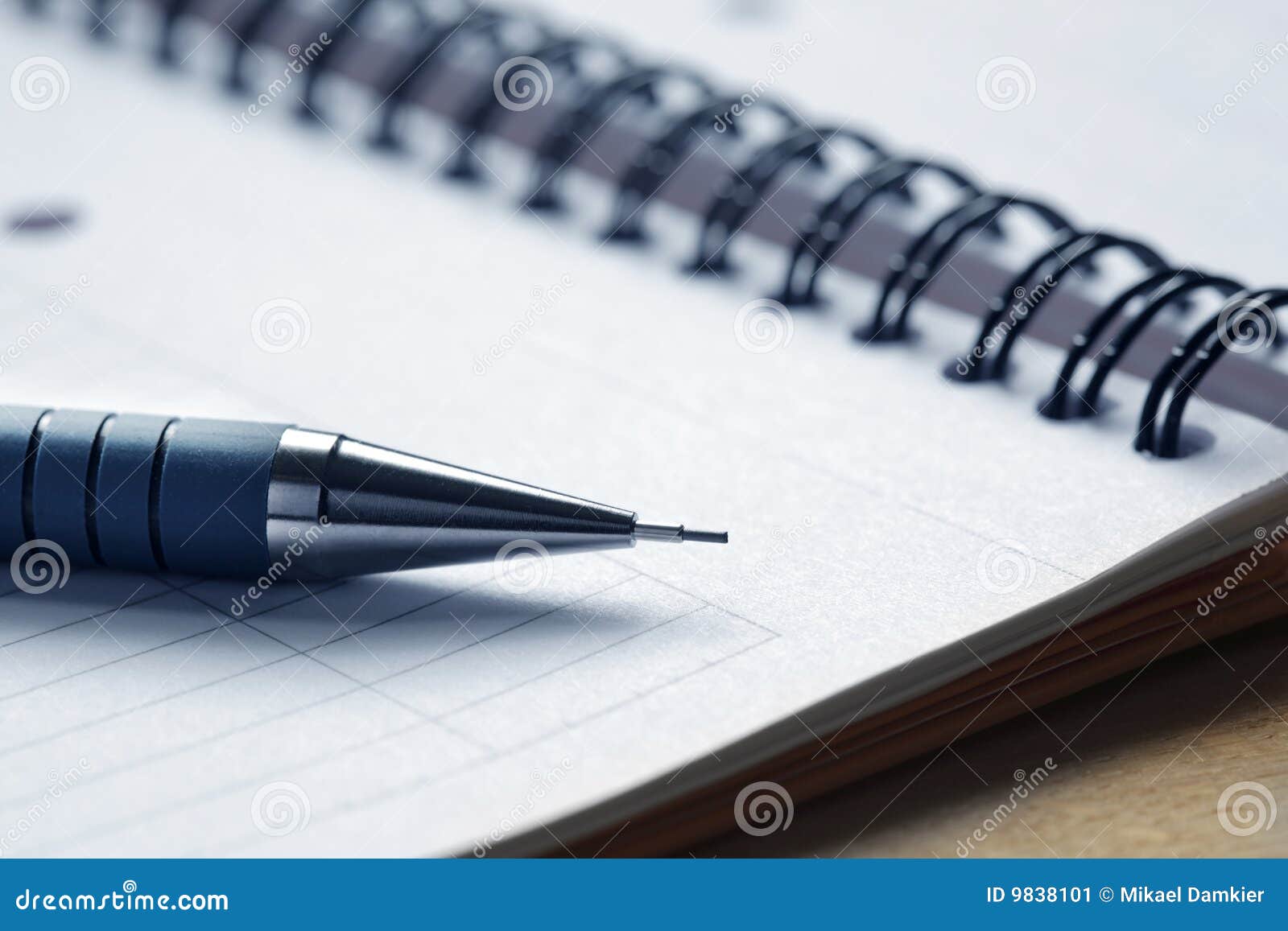 Close Up of a Pen on a Note Pad Stock Image - Image of diary, paper ...