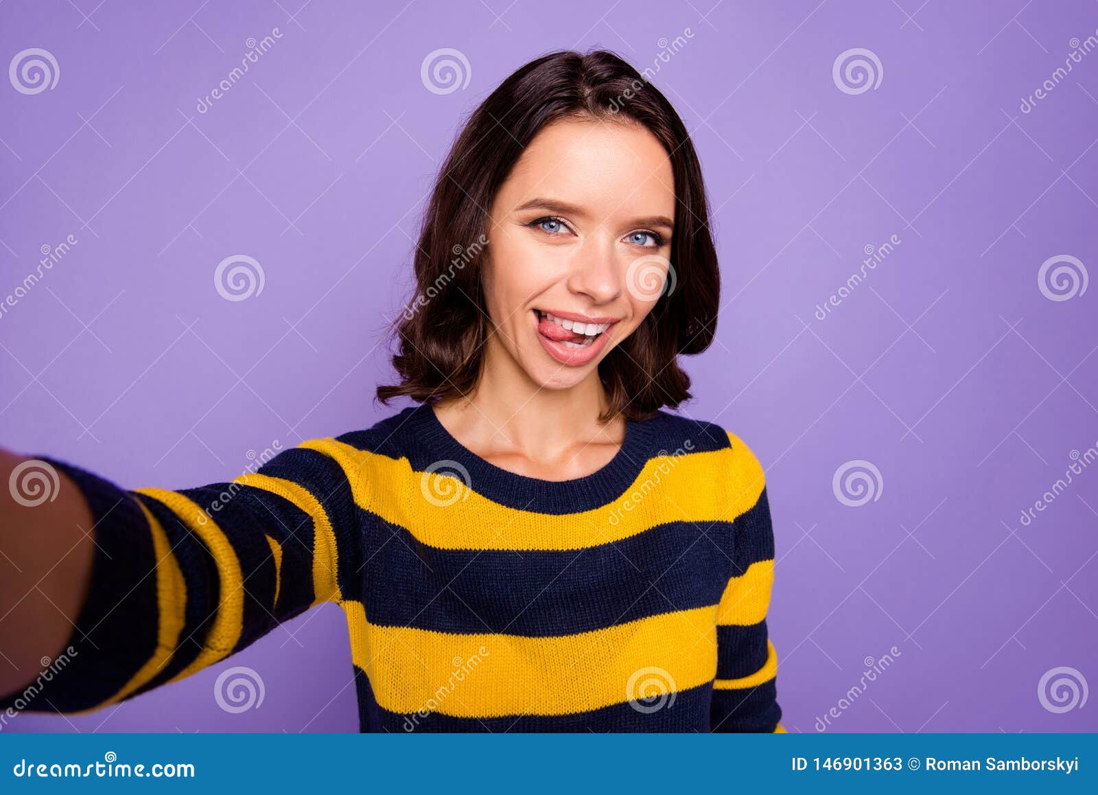 Close Up Photo Beautiful Amazing Funky She Her Lady Tongue Out Mouth