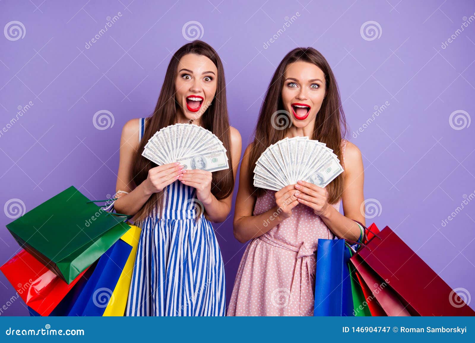 Close Up Photo Two People Beautiful She Her Models Ladies Hands Arms