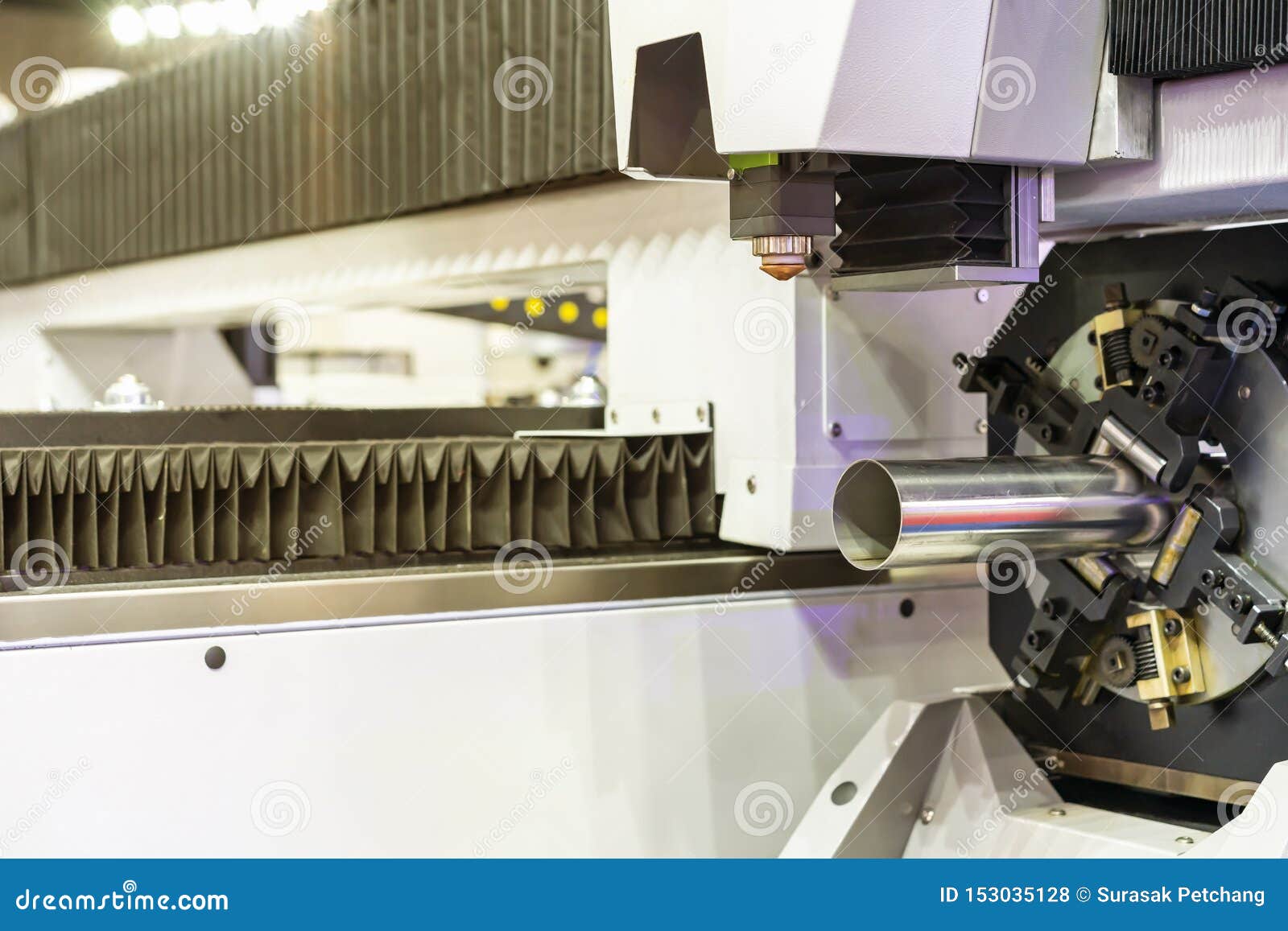 Close Up Pipe Product Prepare or Setting by Clamp with Automatic Feed ...