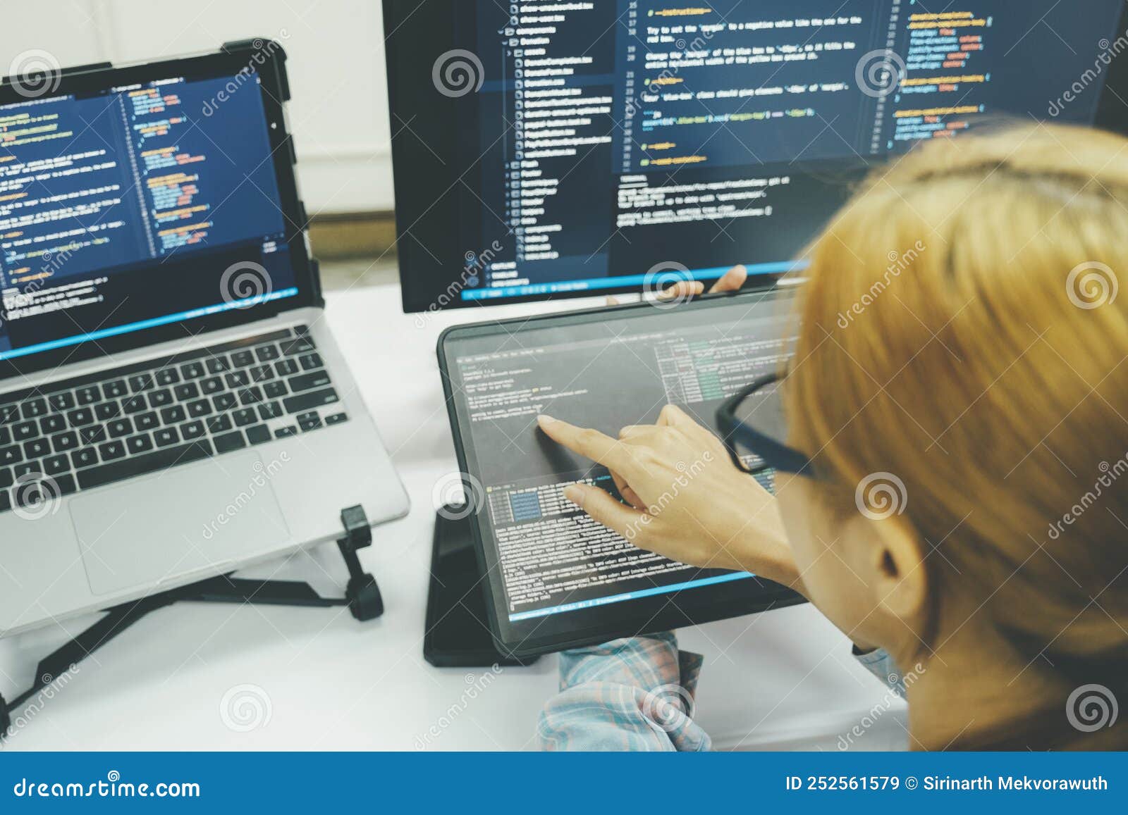 Close Up Programmer Is Coding And Programming Software Stock Image Image Of Hacking Computer
