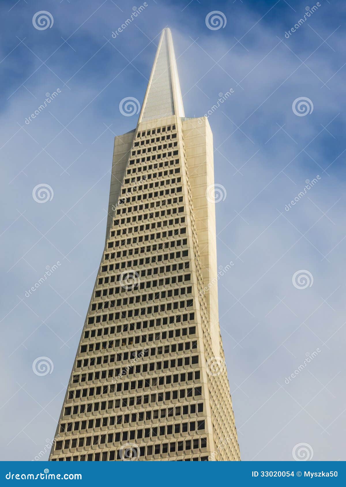 Close Up of Pyramid Building Editorial Stock Image - Image of triangle ...