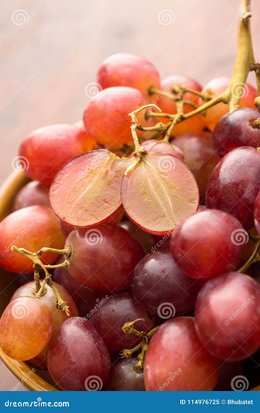 Close Up Red Seedless Grapes in a Ceramic Bowl Stock Image - Image of ...