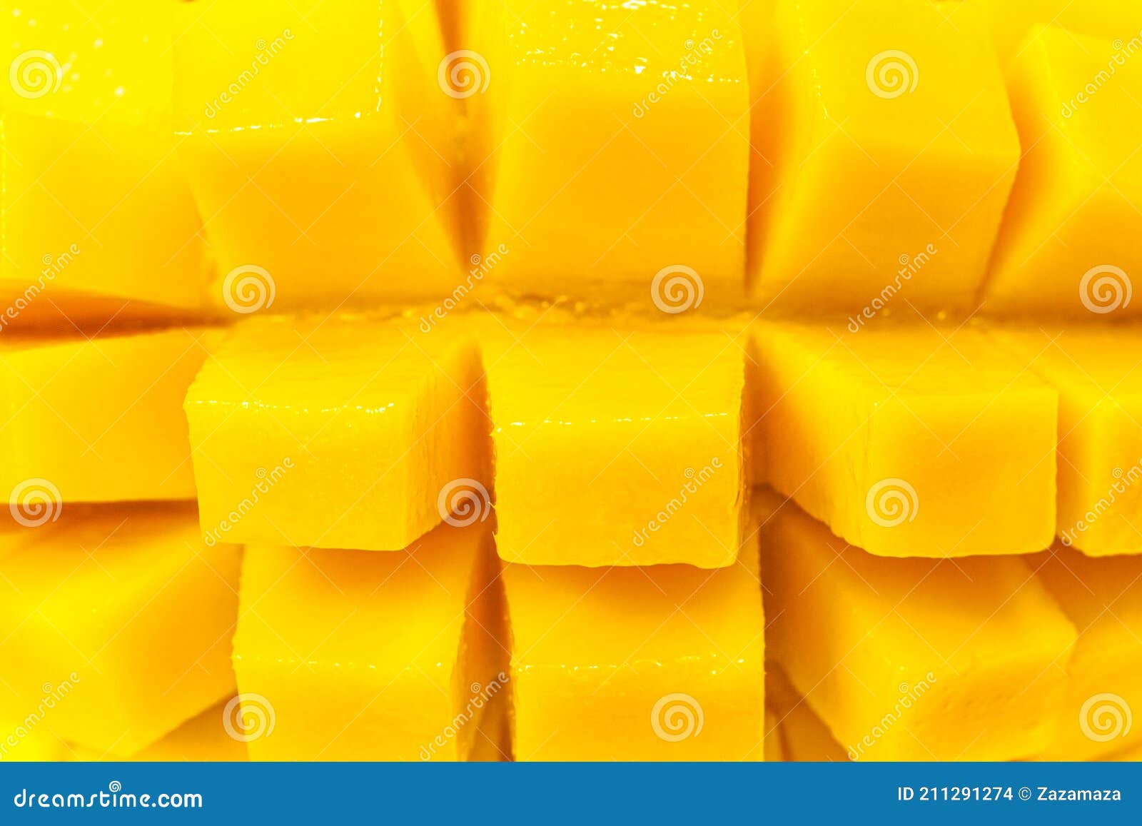 Close Up Rip Mango Slice Cubes Cut Stock Photo - Image of healthy ...