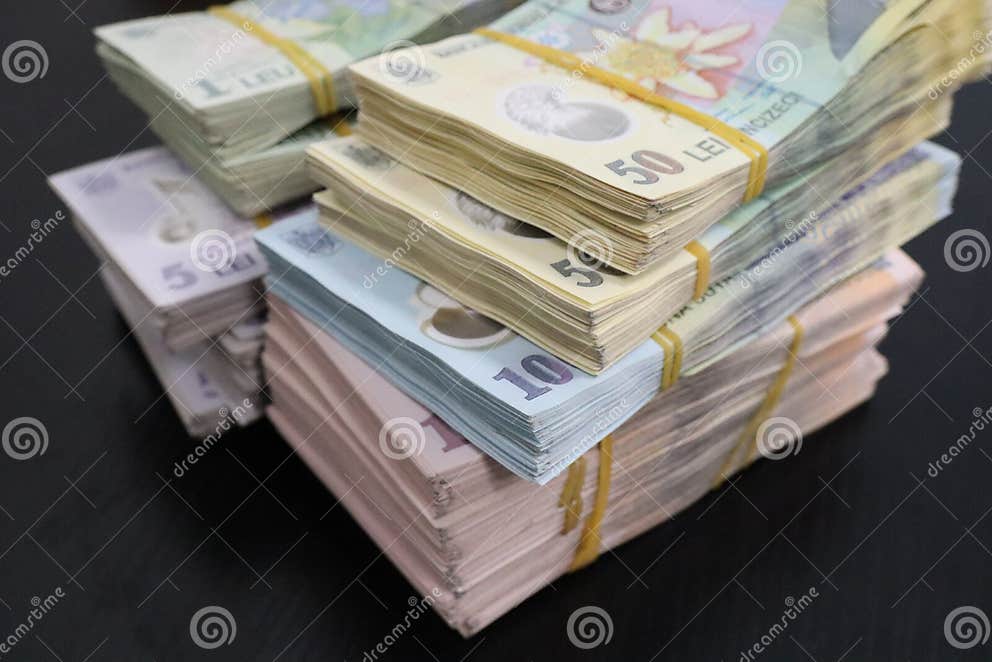 Close up of RON banknotes stock image. Image of report - 166946447