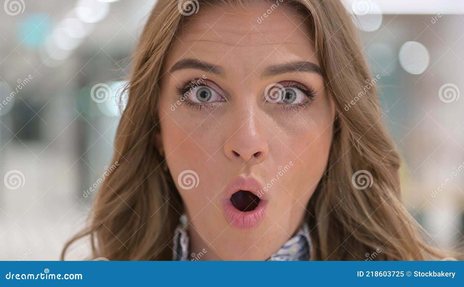 Close Up of Shocked Woman in Awe Stock Image - Image of woman ...