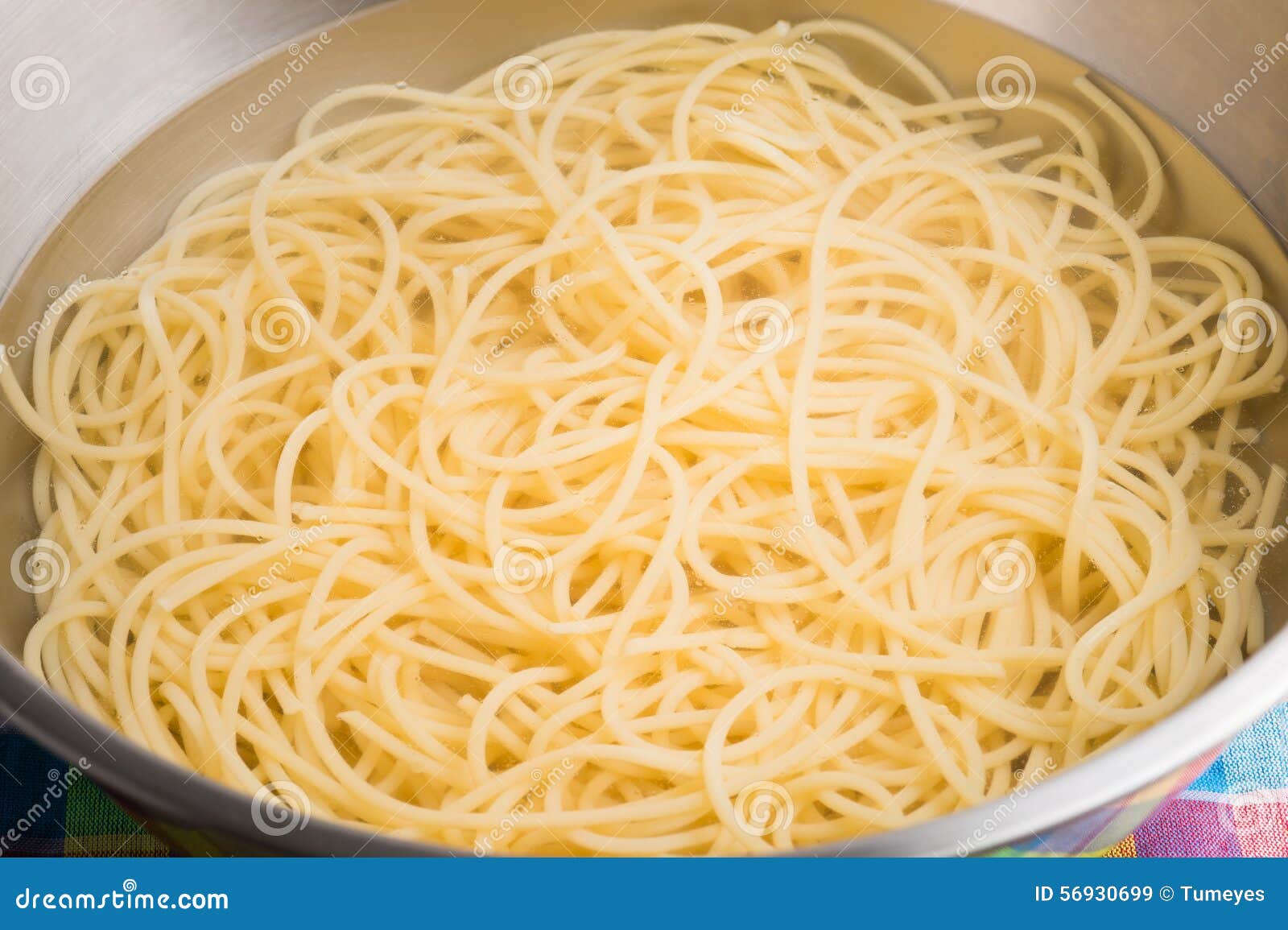 Close Up Shot of Cooked Spaghetti Stock Image - Image of meal, steam ...