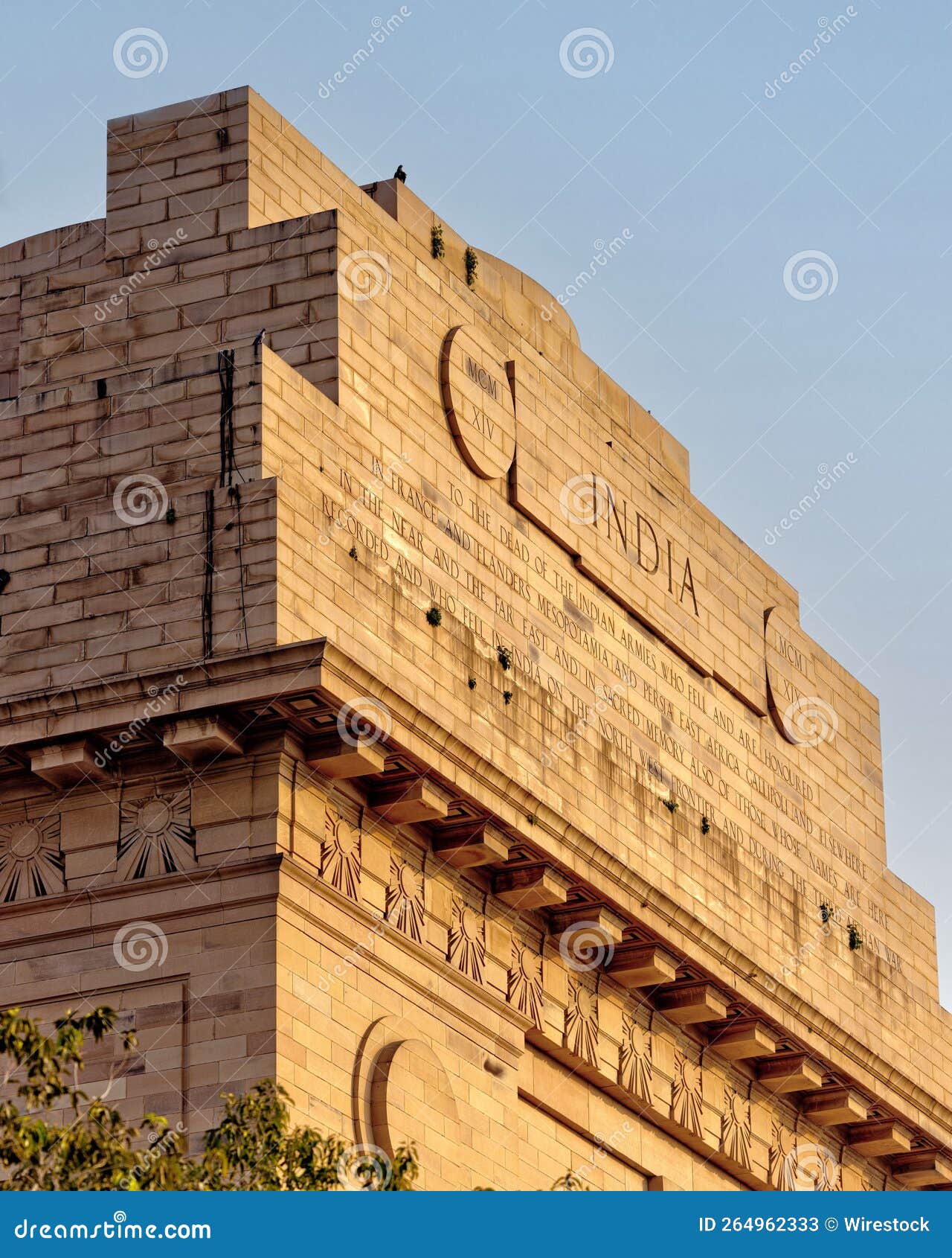 Close-up Shot of India Gate on a Sunny Day Under Blue Sky Stock Image ...