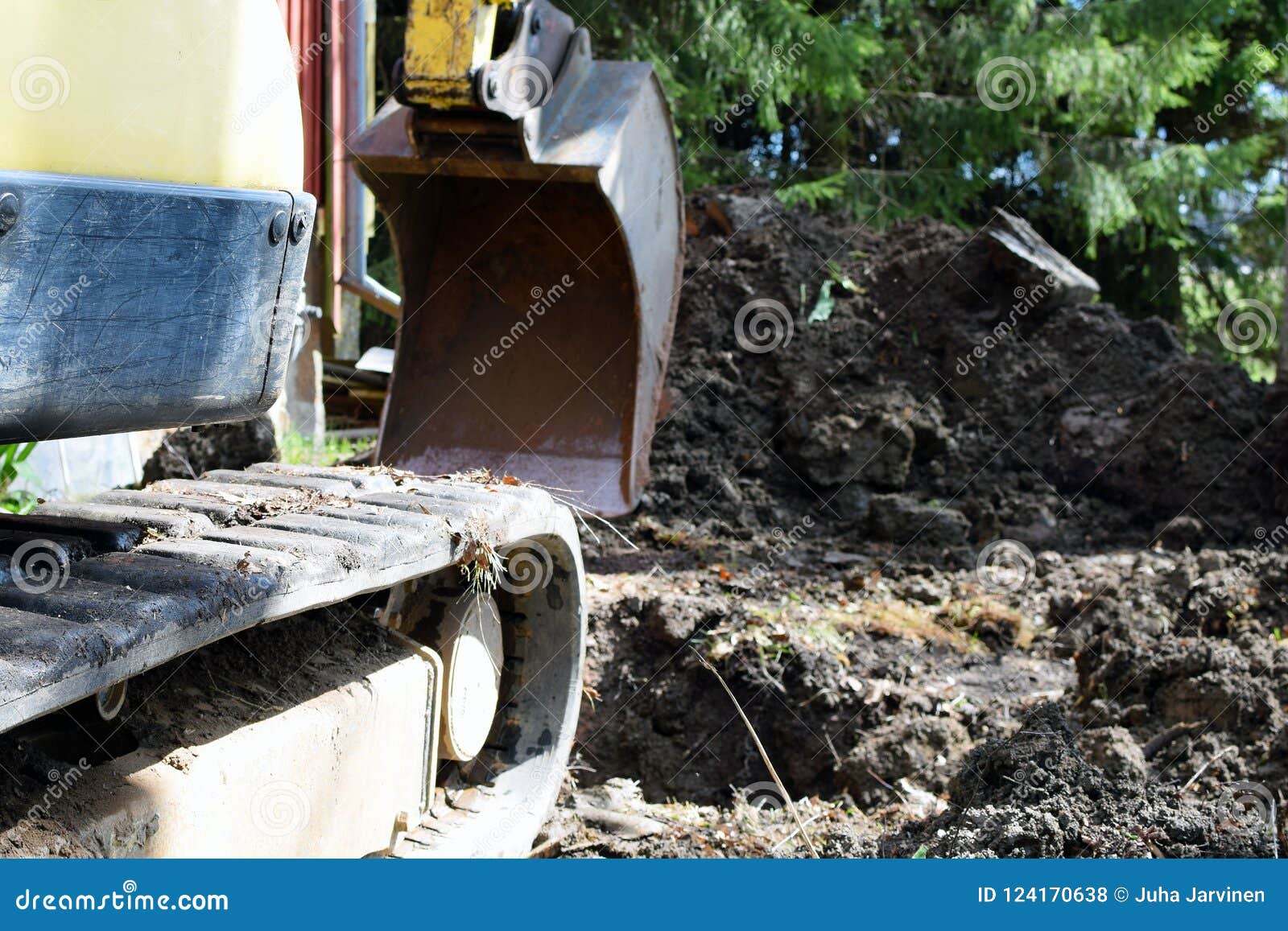 Close Up Side View of Excavator and Bucket Stock Photo - Image of ... Close Up Side View of Excavator and Bucket Stock Photo - Image of ...