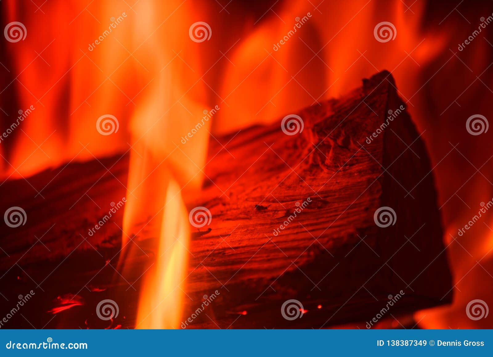 Close-up of Single Log in Red Fire Flames Stock Image - Image of home ...