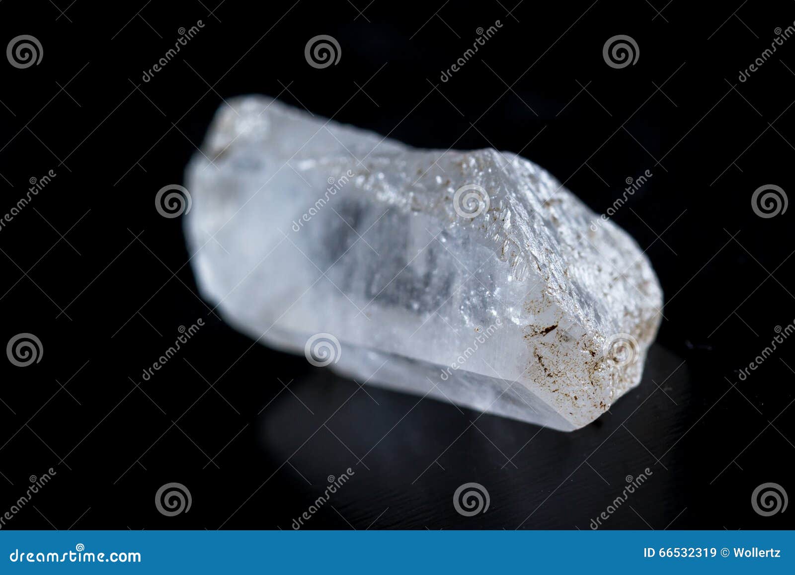 Close Up of a Small Quartz Crystal Stock Image - Image of crystal ...
