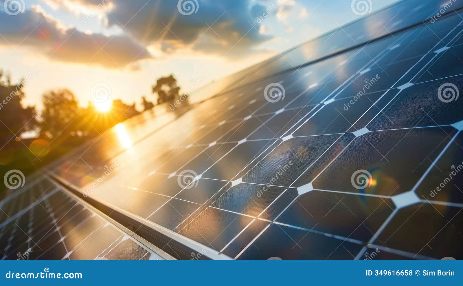 Sunlight Reflecting On Blue Water Surface Creating Shimmering Patterns ...