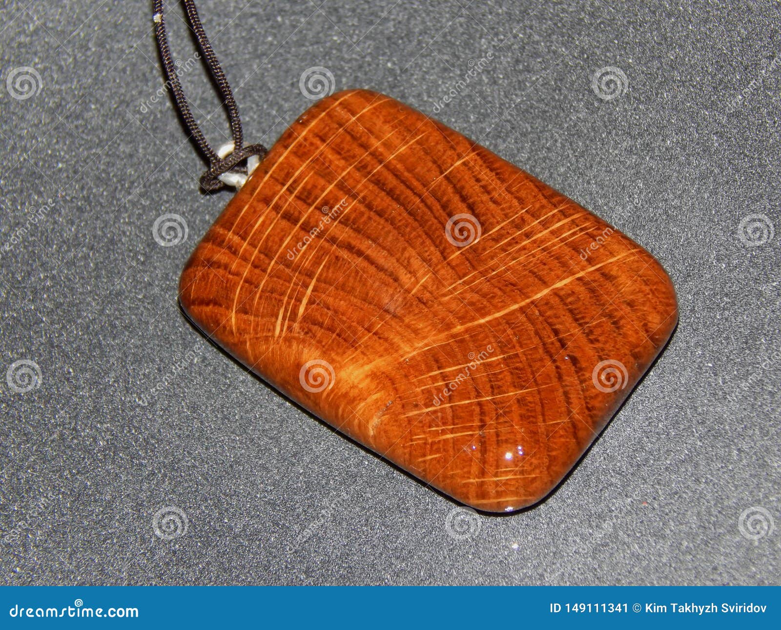Close-up Solid Oak Key Chain Stock Image - Image of silver, resin ...