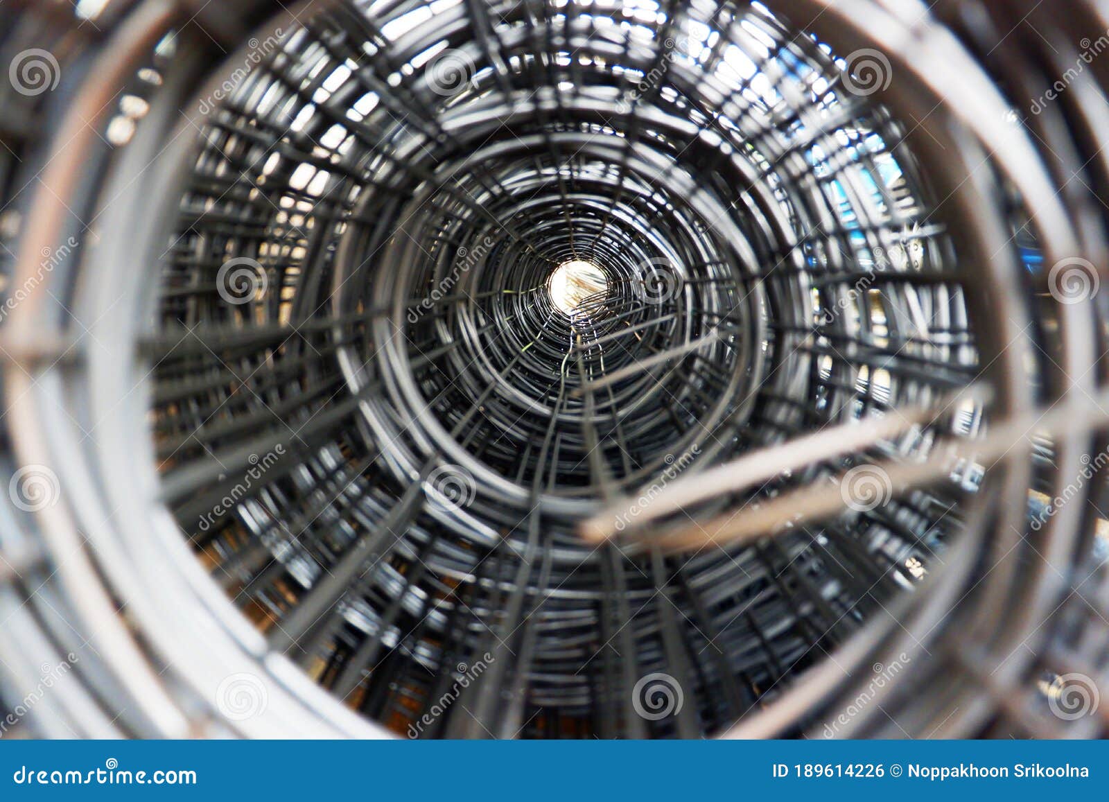 Close Up of Steel Wire Mesh Net Roll for Structural and Construction ...