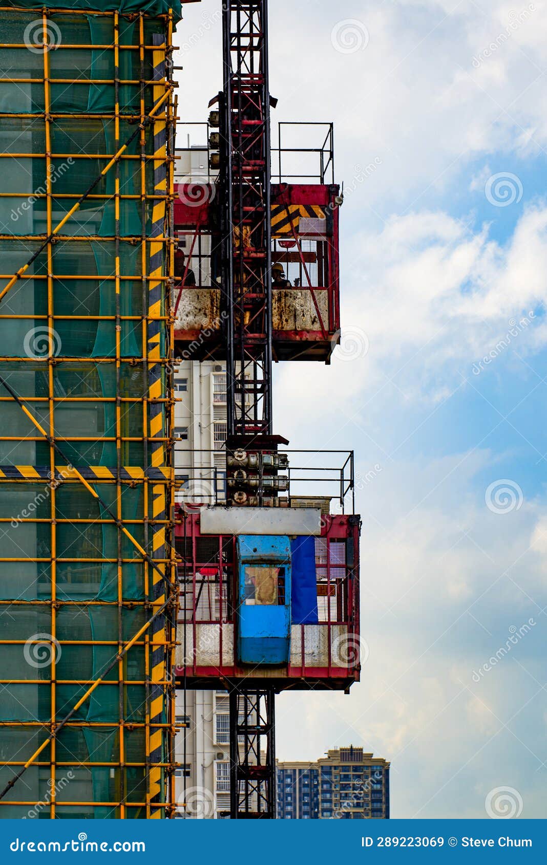Construction Elevator At One Seaport Square Editorial Image ...