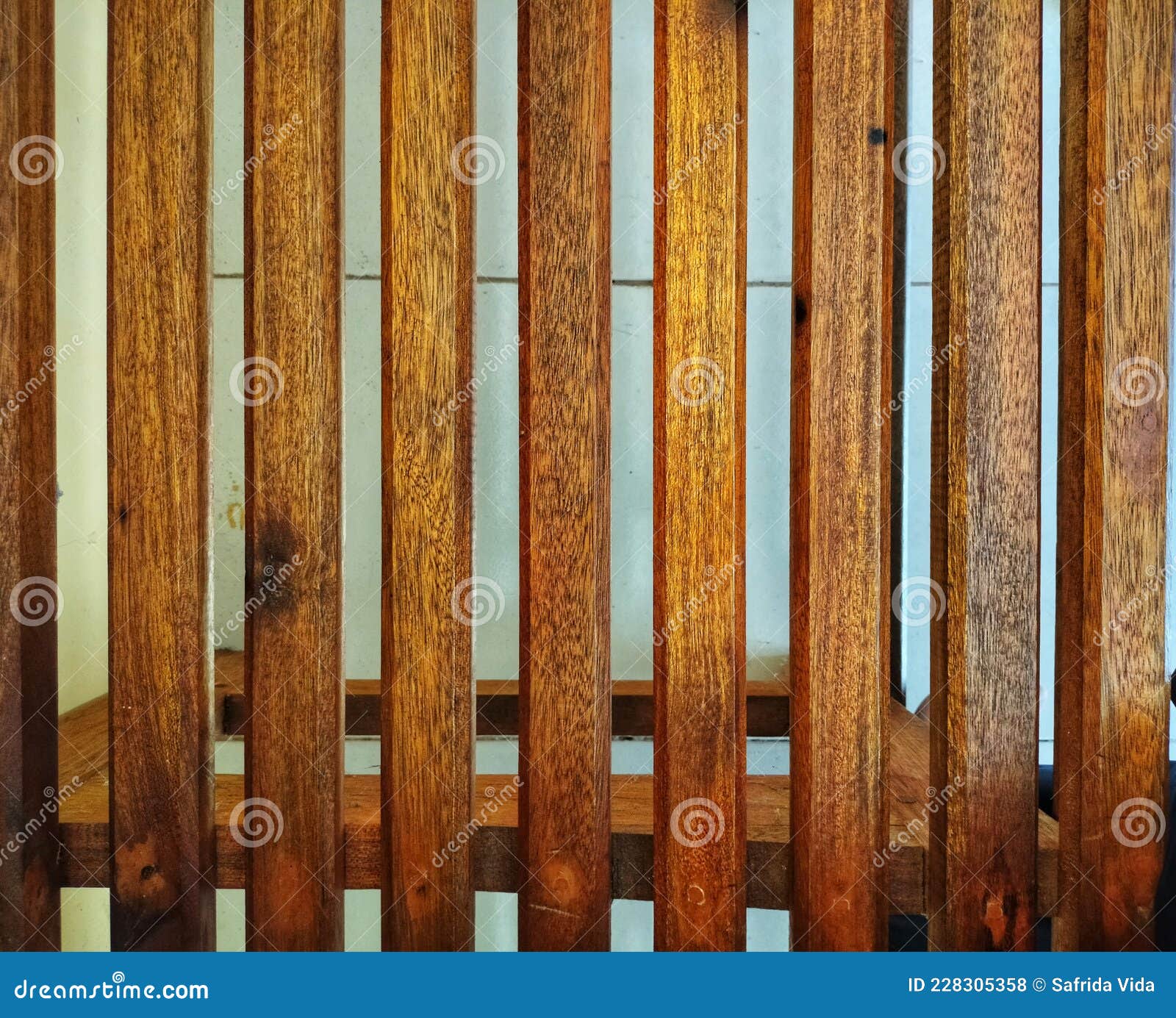 Texture of wooden bench stock photo. Image of flooring - 228305358