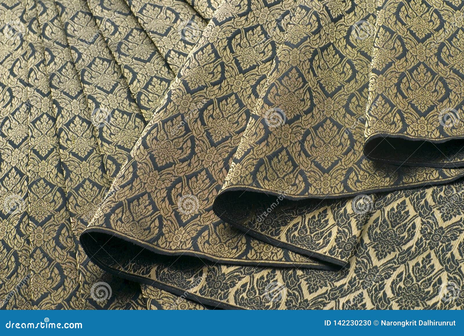 Thai Silk Pattern, Design, Texture, Thread, Cocoon, Tool and Equipment ...