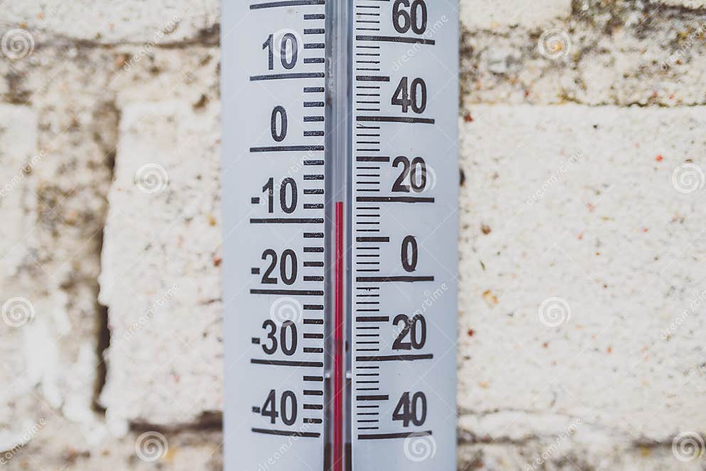 Close up of Themometer stock image. Image of cold, outdoor - 65732649