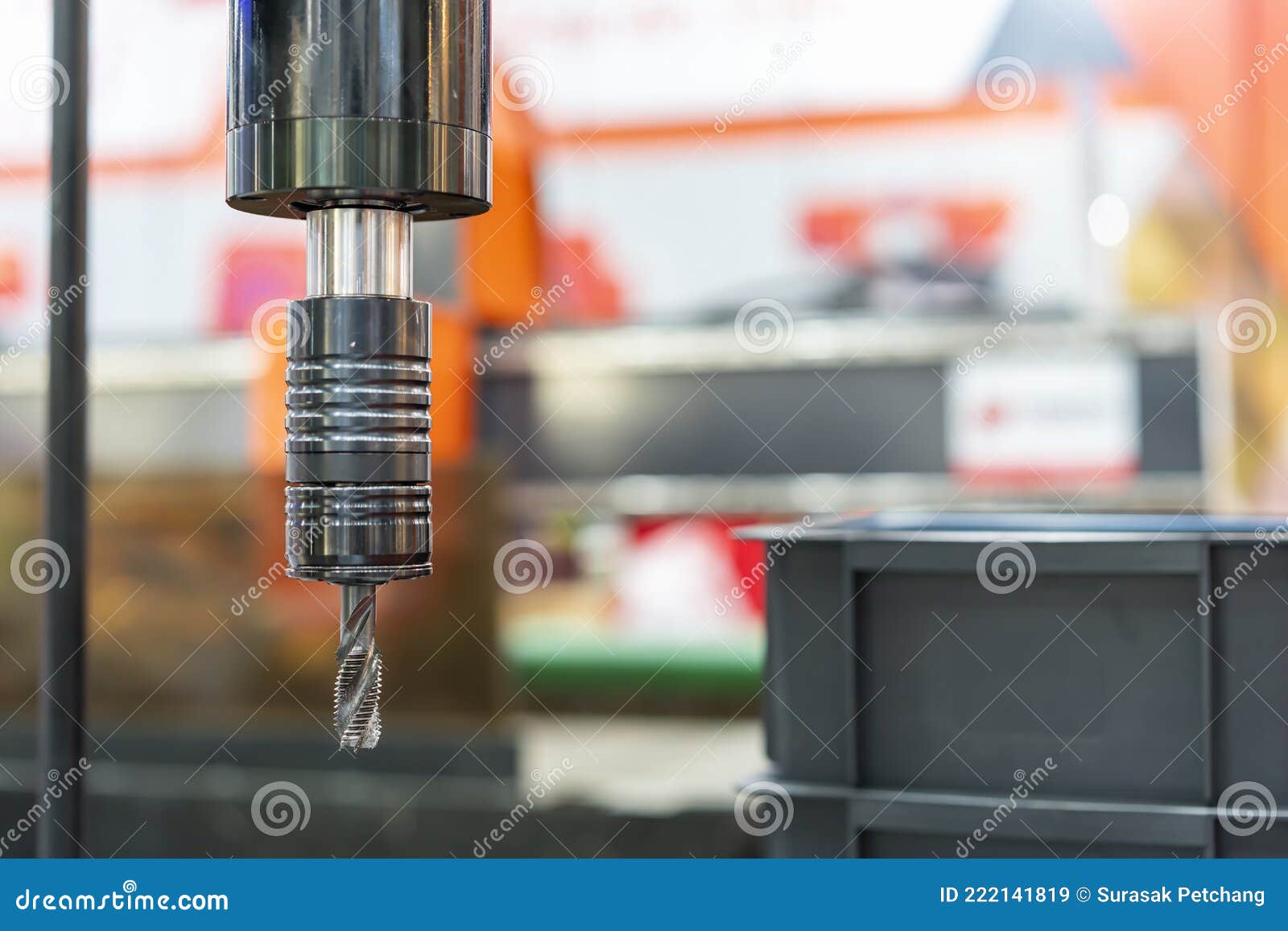 Tool Setting On Tool Presetter Machine For Cnc Machining Center Stock ...