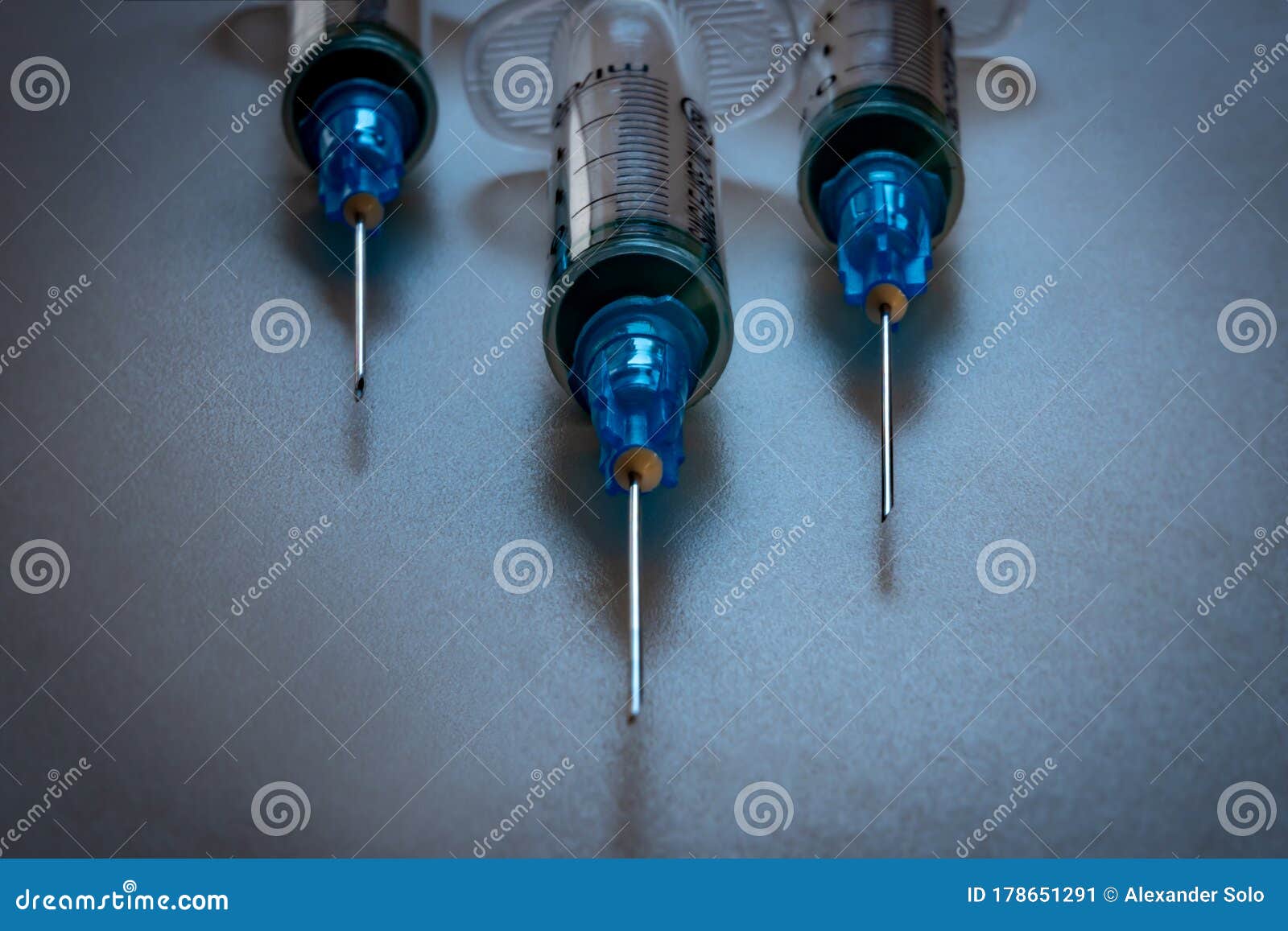 Three Syringes on the Table Stock Image - Image of farmacy, closeup ...