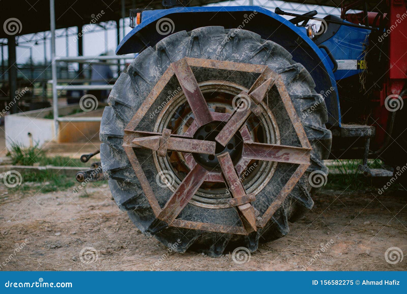 Close Up of Tractor Tyre and Rim Stock Image - Image of heavy, black ...
