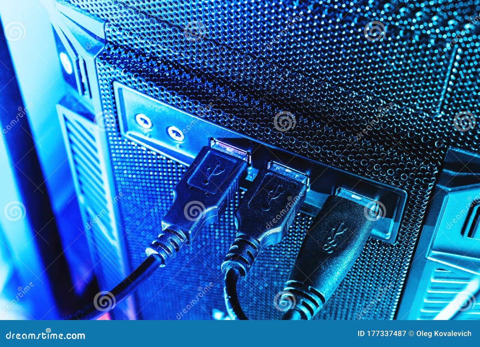 Close-up USB Connector, Connecting Portable Hard Drives, Data Backup ...