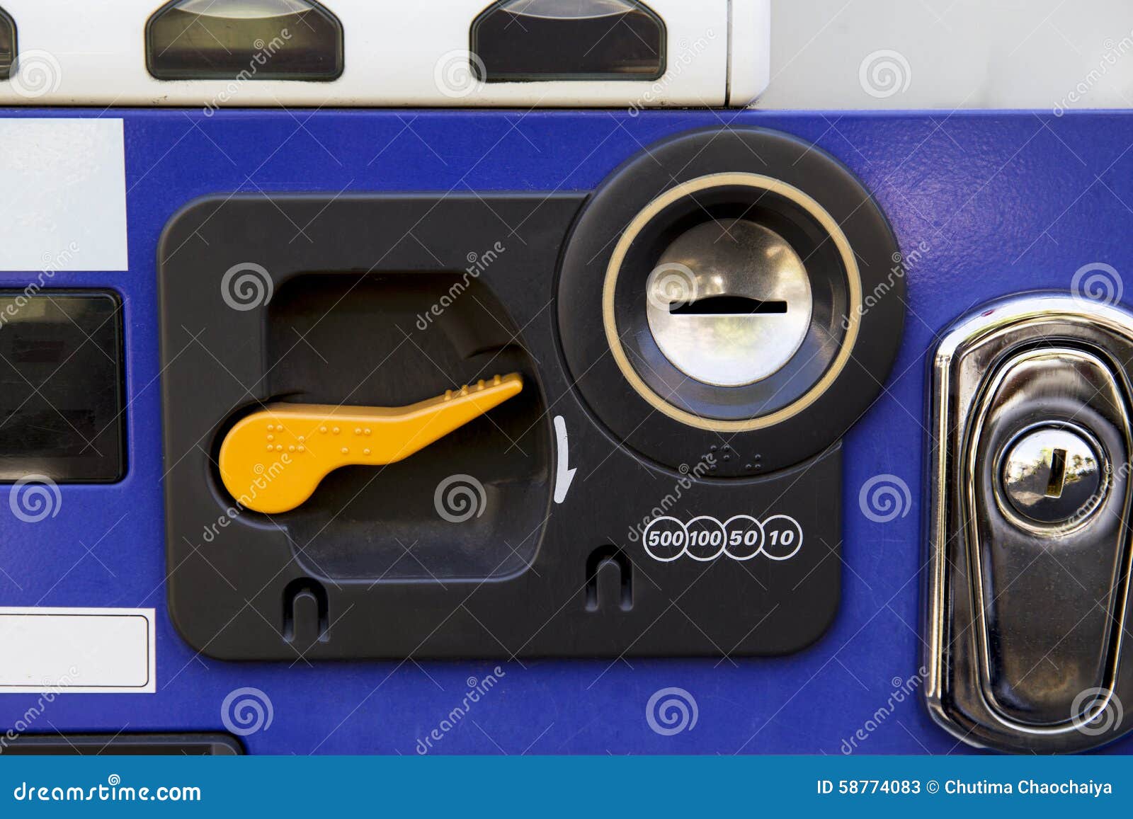 Close Up of Vending Machine Stock Image - Image of macro, beverage ...